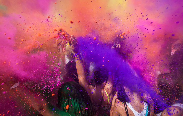 Holi in India: The Golden Triangle