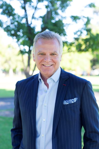 Simon Toovey | Persons | WELL International WELL Building Institute