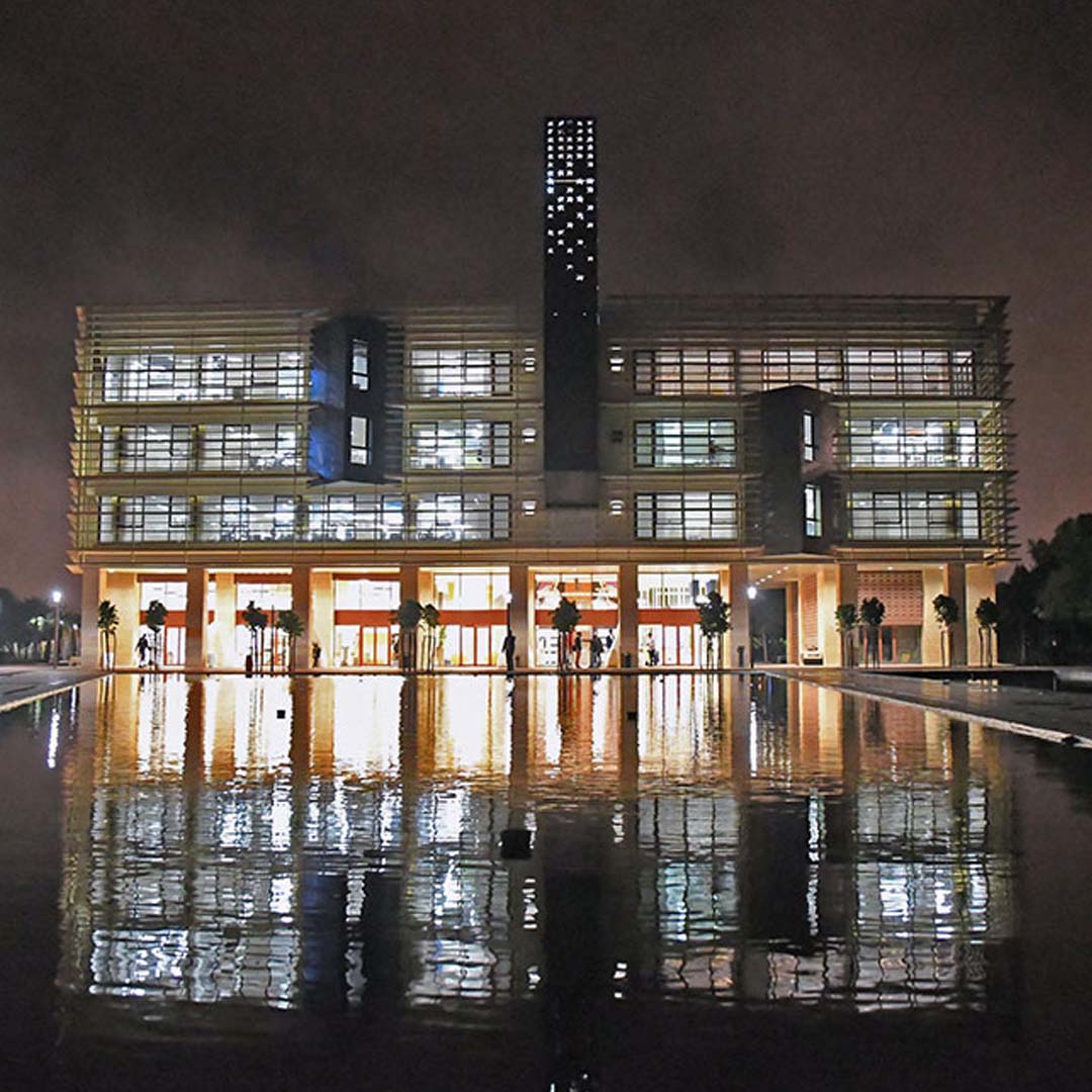 Home | 1337 école de code nouvelle génération