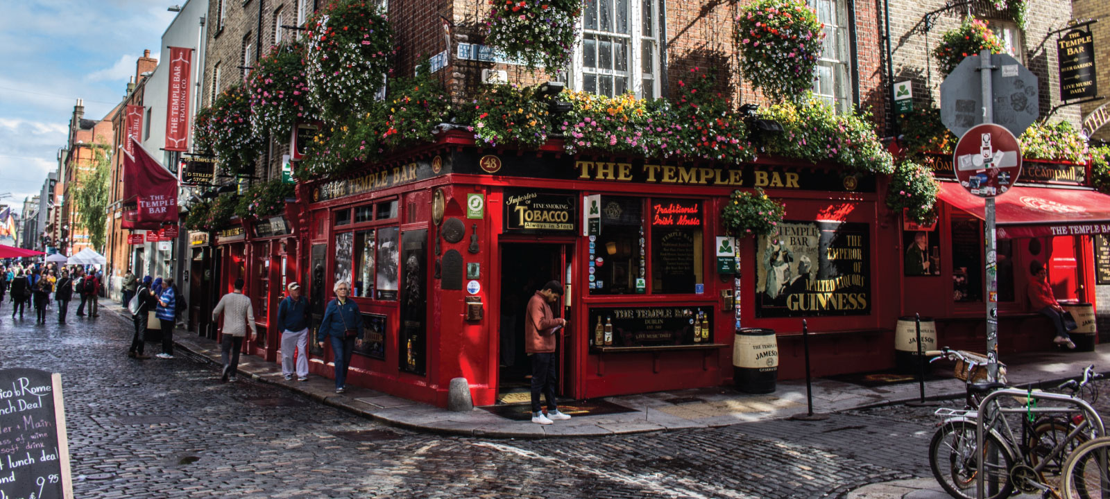 Ireland: Traditions of the Emerald Isle with Lisa Camera