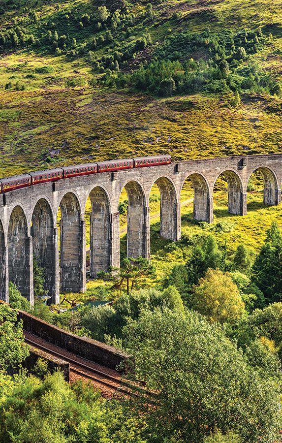 Discovering the Wizarding World in Scotland and England with Roxanne Rudeck