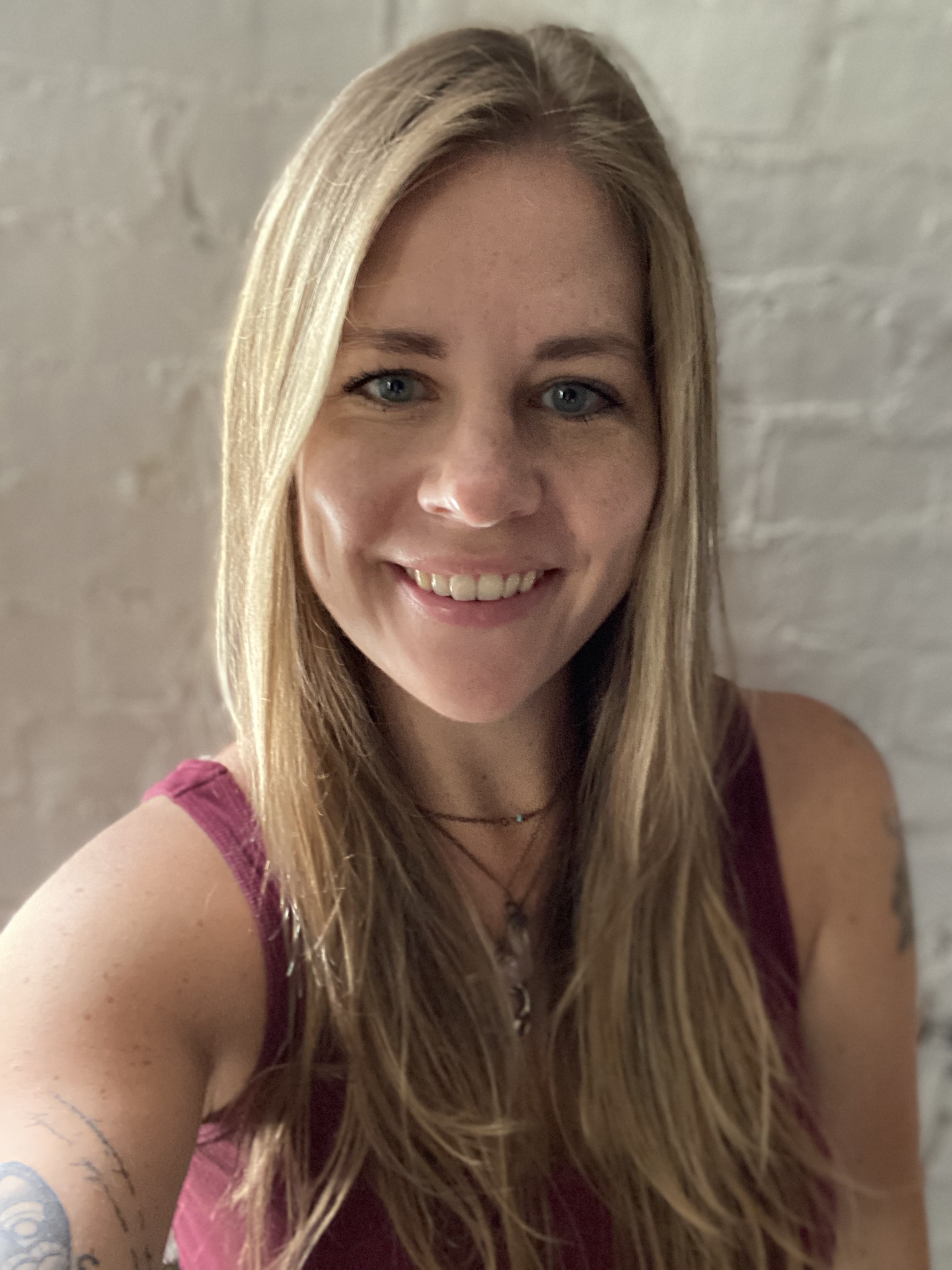 Rebecca Bridge's Instagram, Twitter & Facebook on IDCrawl