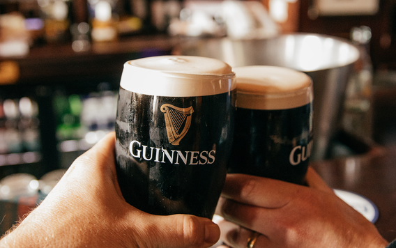 How to Pour the Perfect Guinness at Home | EF Go Ahead Tours