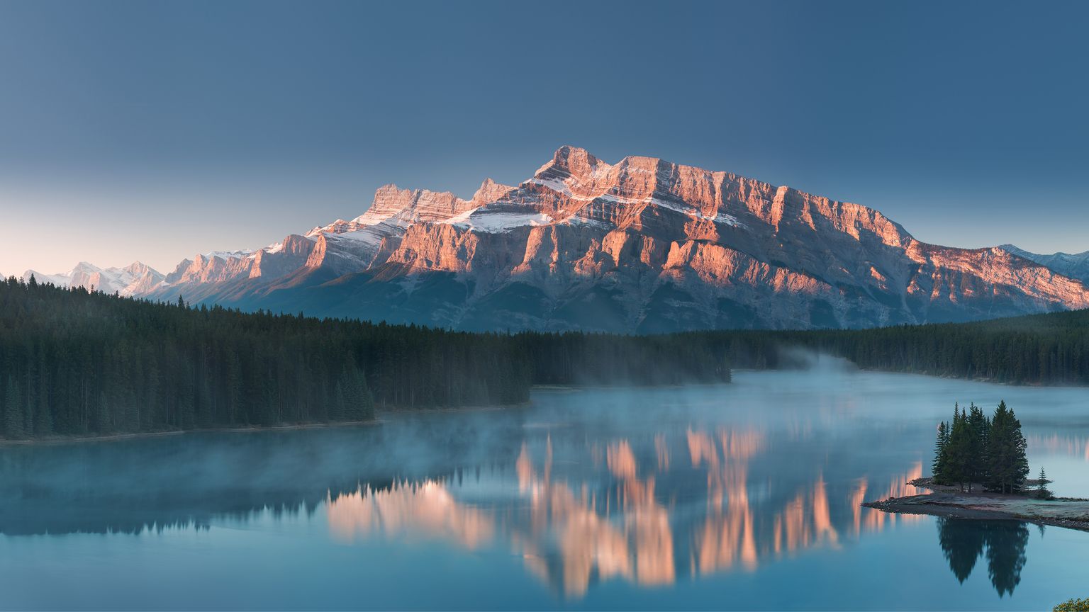 The Banff National Park Travel Guide: What To See And Do | EF Go Ahead ...