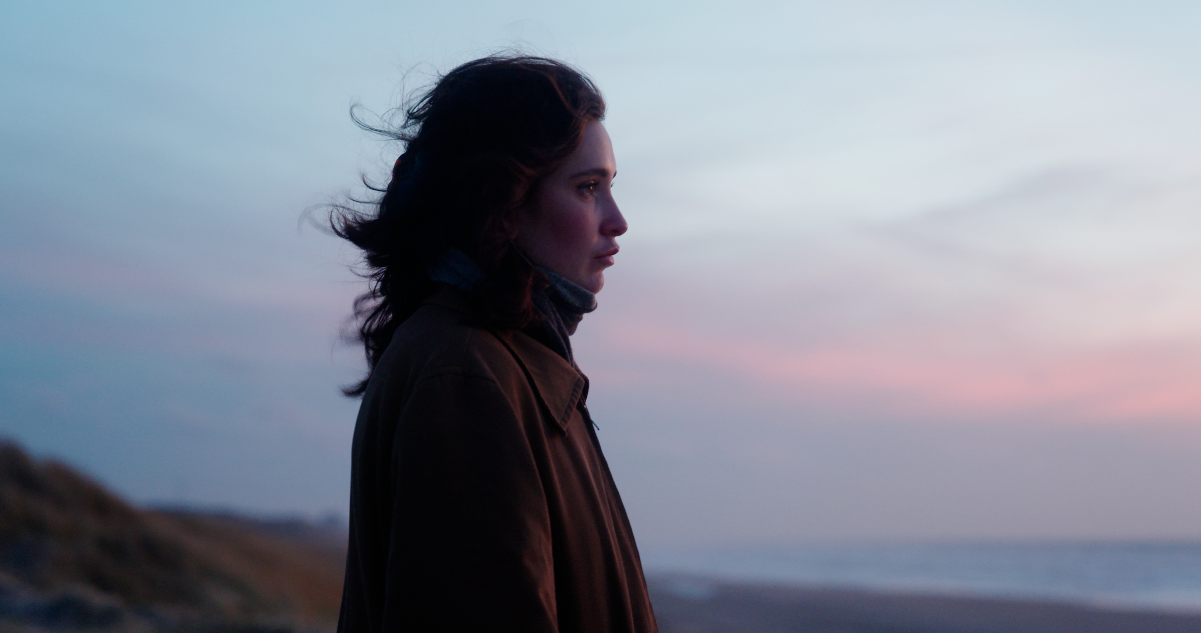 Kijk Love in times of crisis online op Cinetree