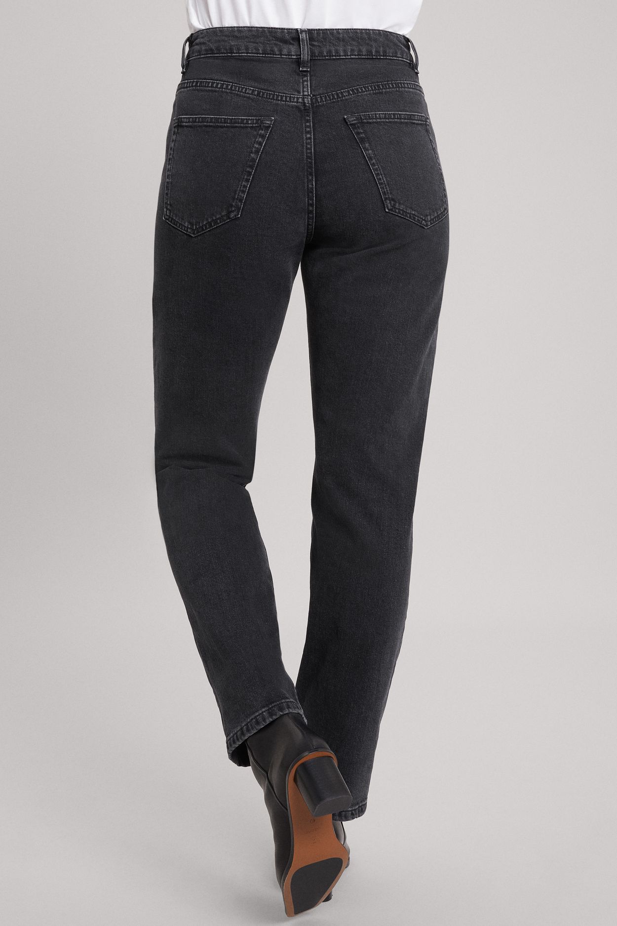 ASKET | Zero Compromise Garments - Essentials Made To Last