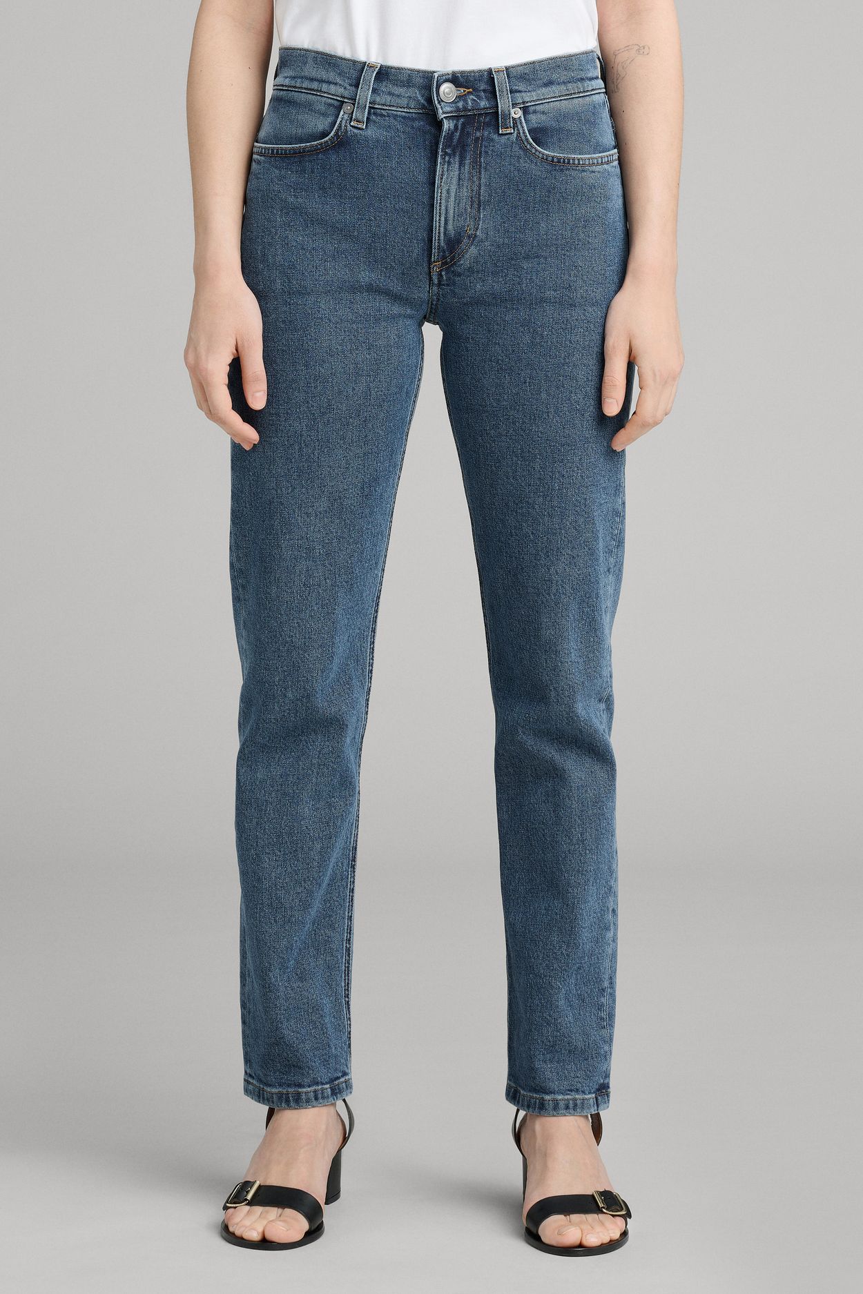 ASKET | Zero Compromise Garments - Essentials Made To Last