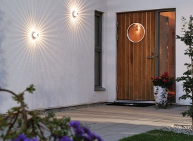 Den Hauseingang optimal beleuchten | Lampenwelt.at