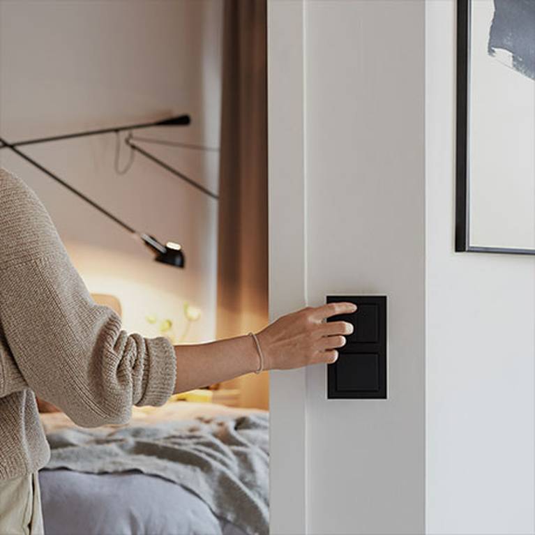 Smart Light Switch & Smart Switches | Lights.co.uk
