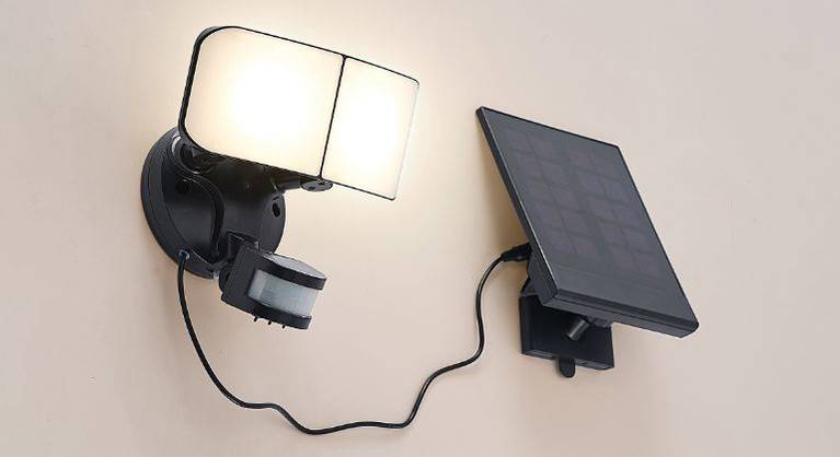 Solar Lighting For The Garden | Lights.co.uk