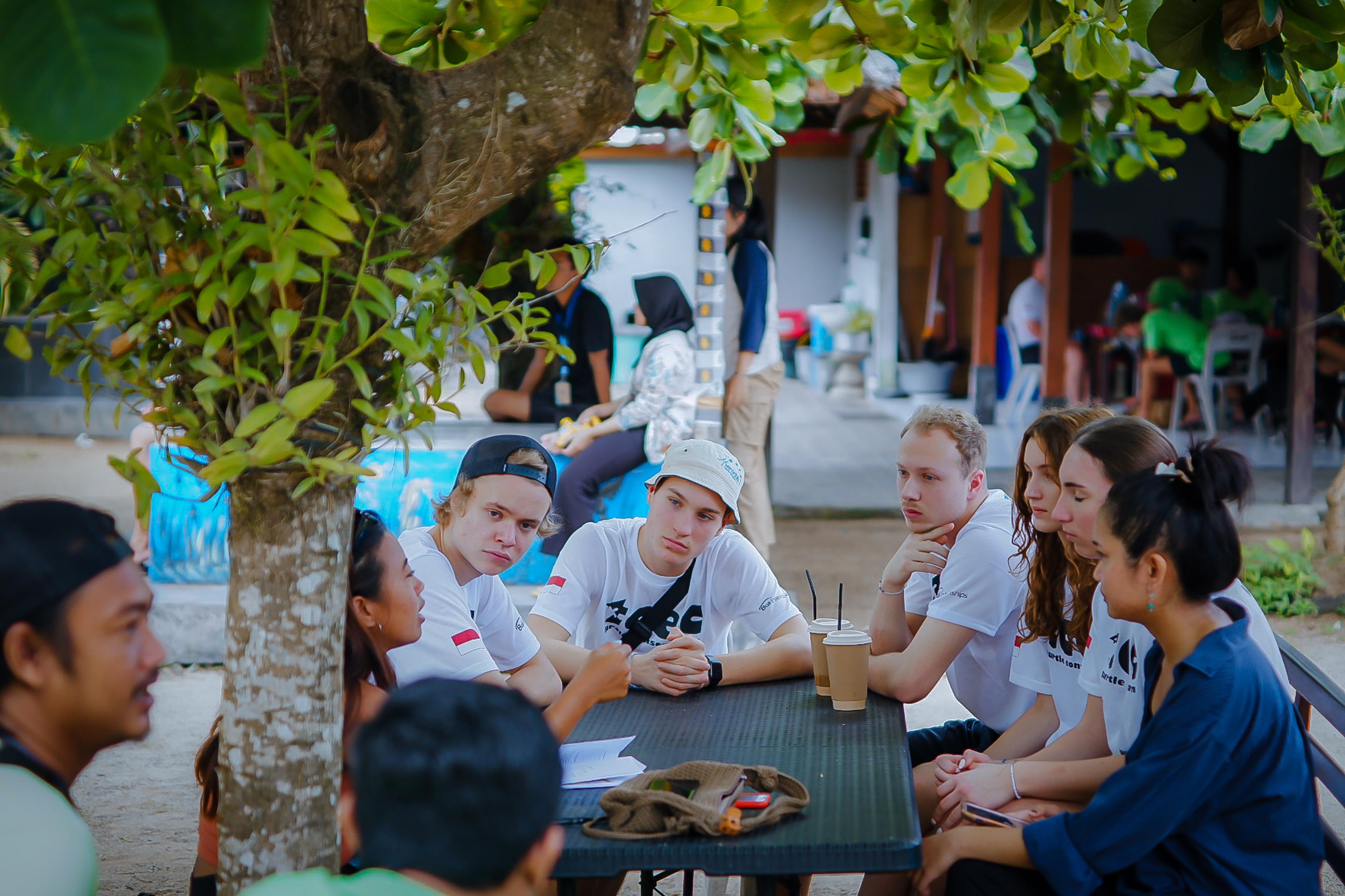 Why Hiring Interns is Essential in Bali's Dynamic Work Environment