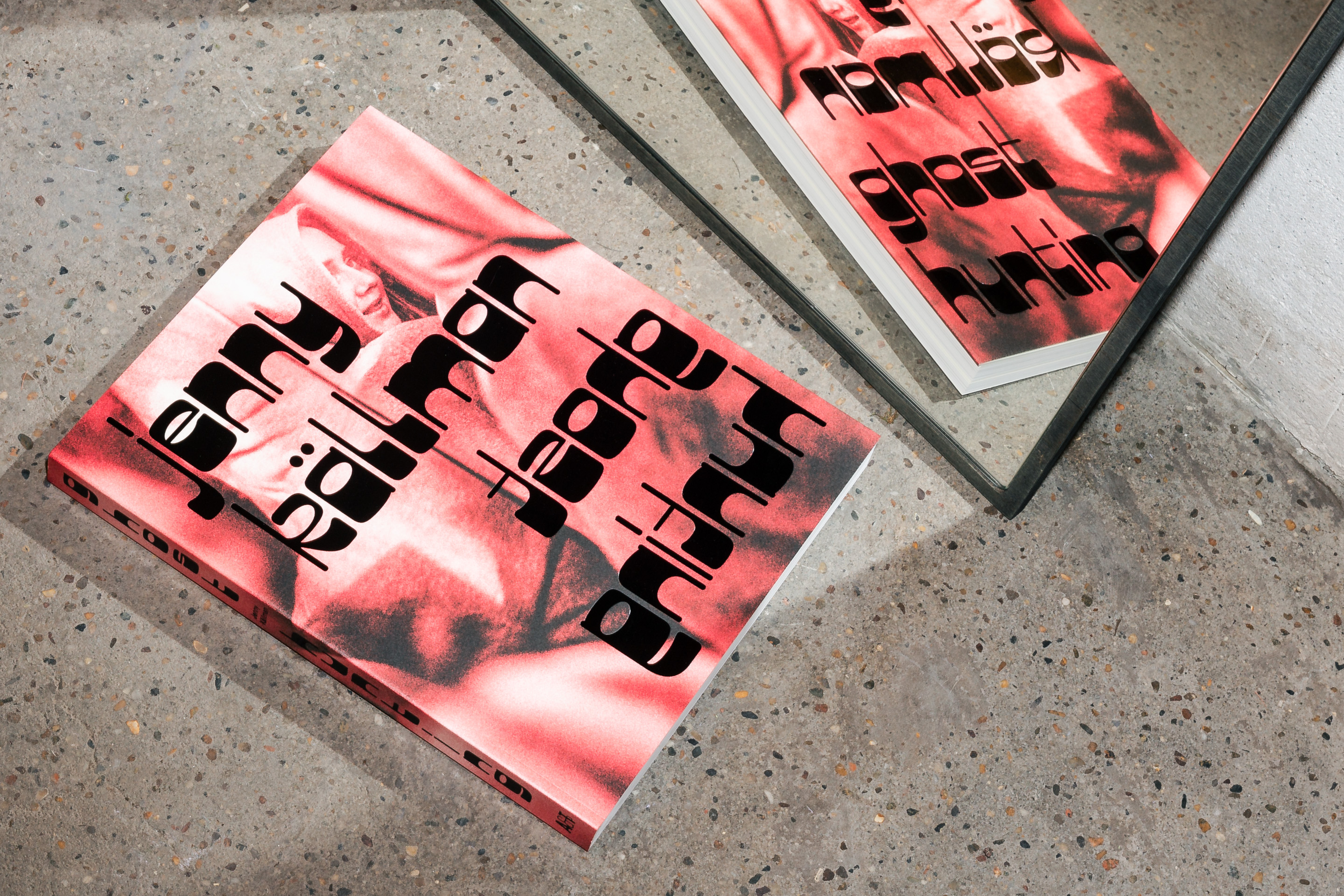 Bedow – Jenny Källman’s Ghost Hunting art book