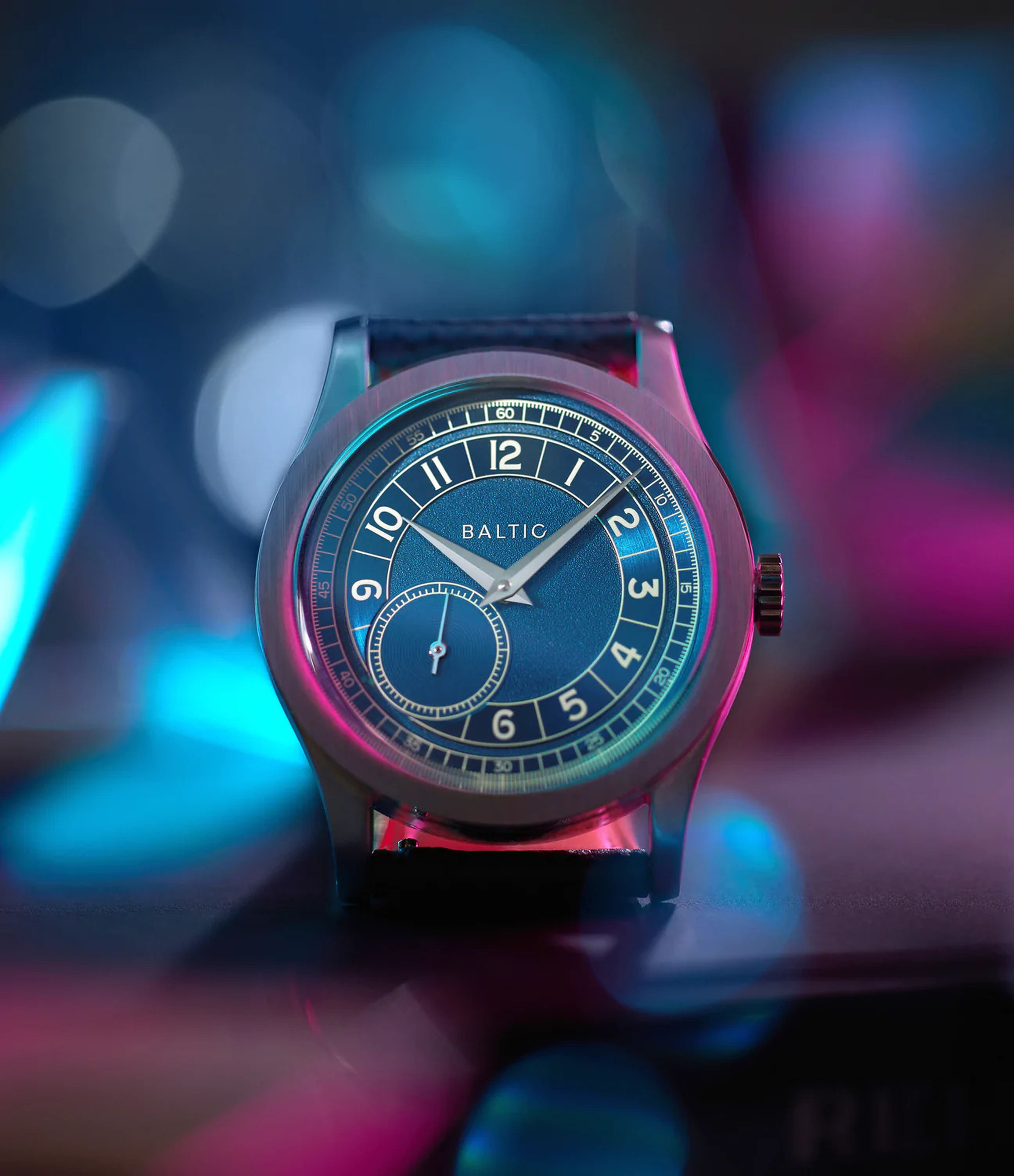 Baltic x A Collected Man - MR01 Blue Roulette - Baltic Watches