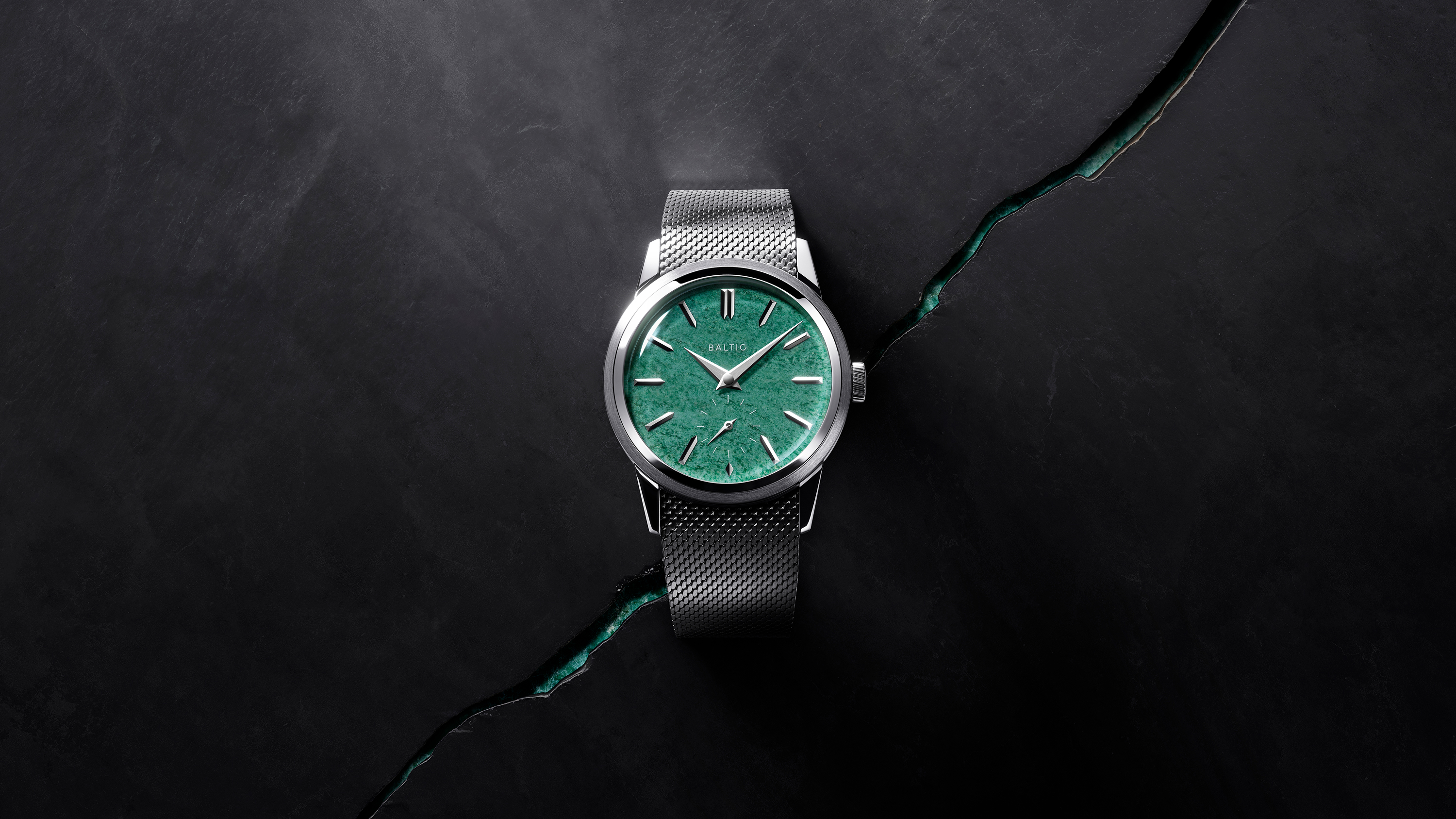 BNIB Unworn Baltic Prismic Stone Jade Green New York Edition ...