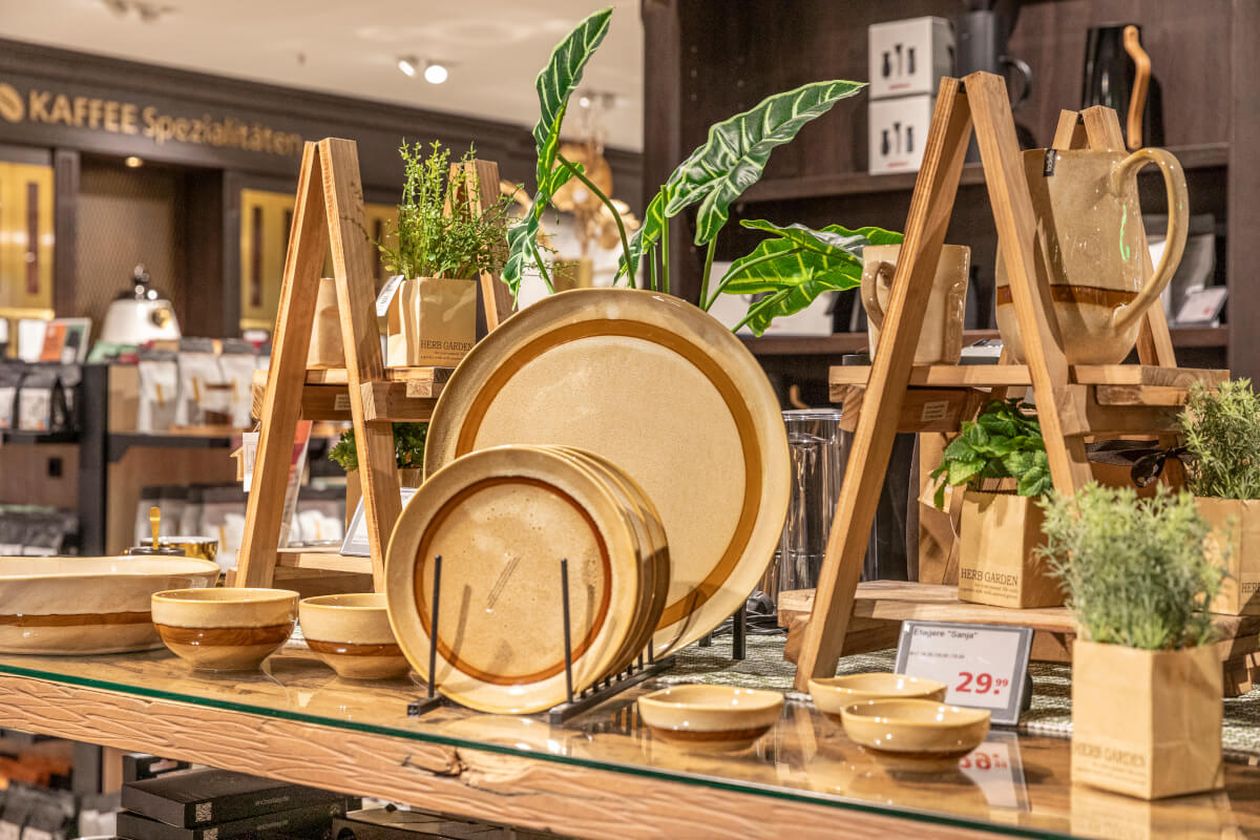 Kaffee-, Tee- & Geschenkeshop bei SEGMÜLLER | Möbelhaus & Onlineshop