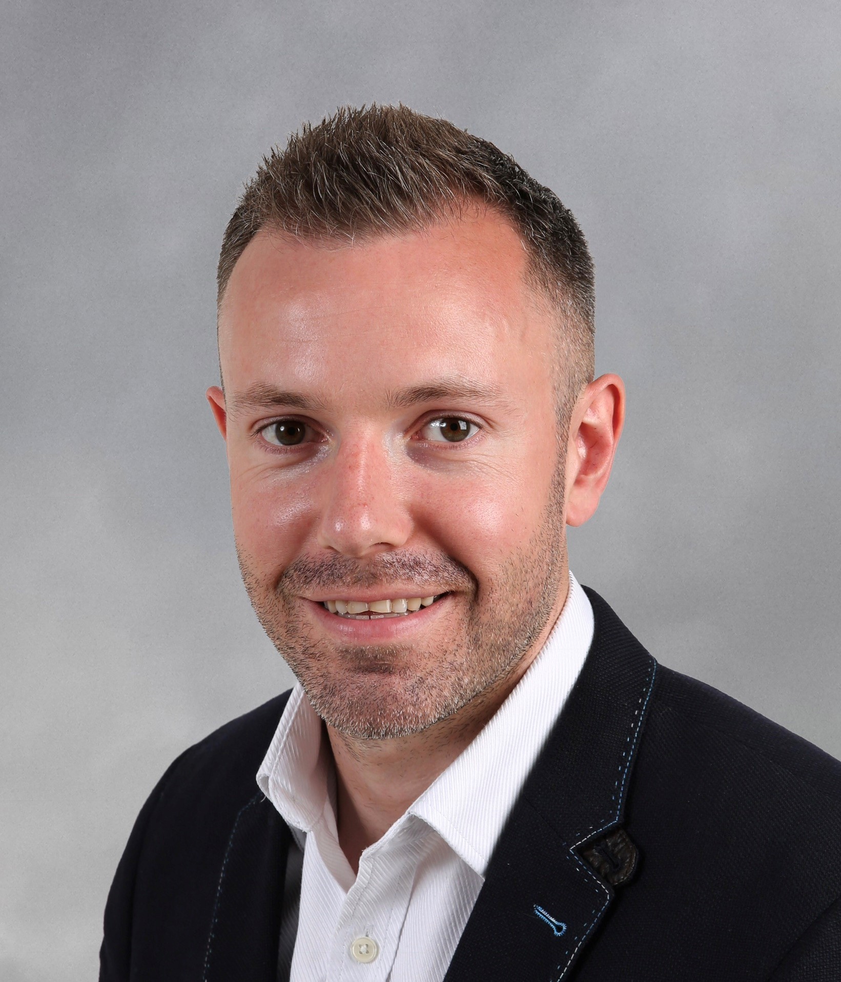 Sean Ashton's Instagram, Twitter & Facebook on IDCrawl