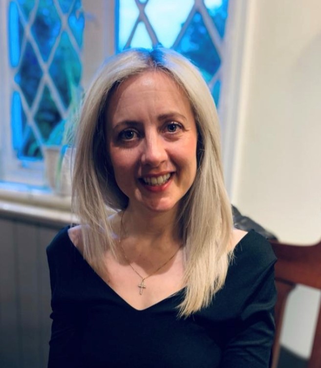 Laura Hogg's Instagram, Twitter & Facebook on IDCrawl