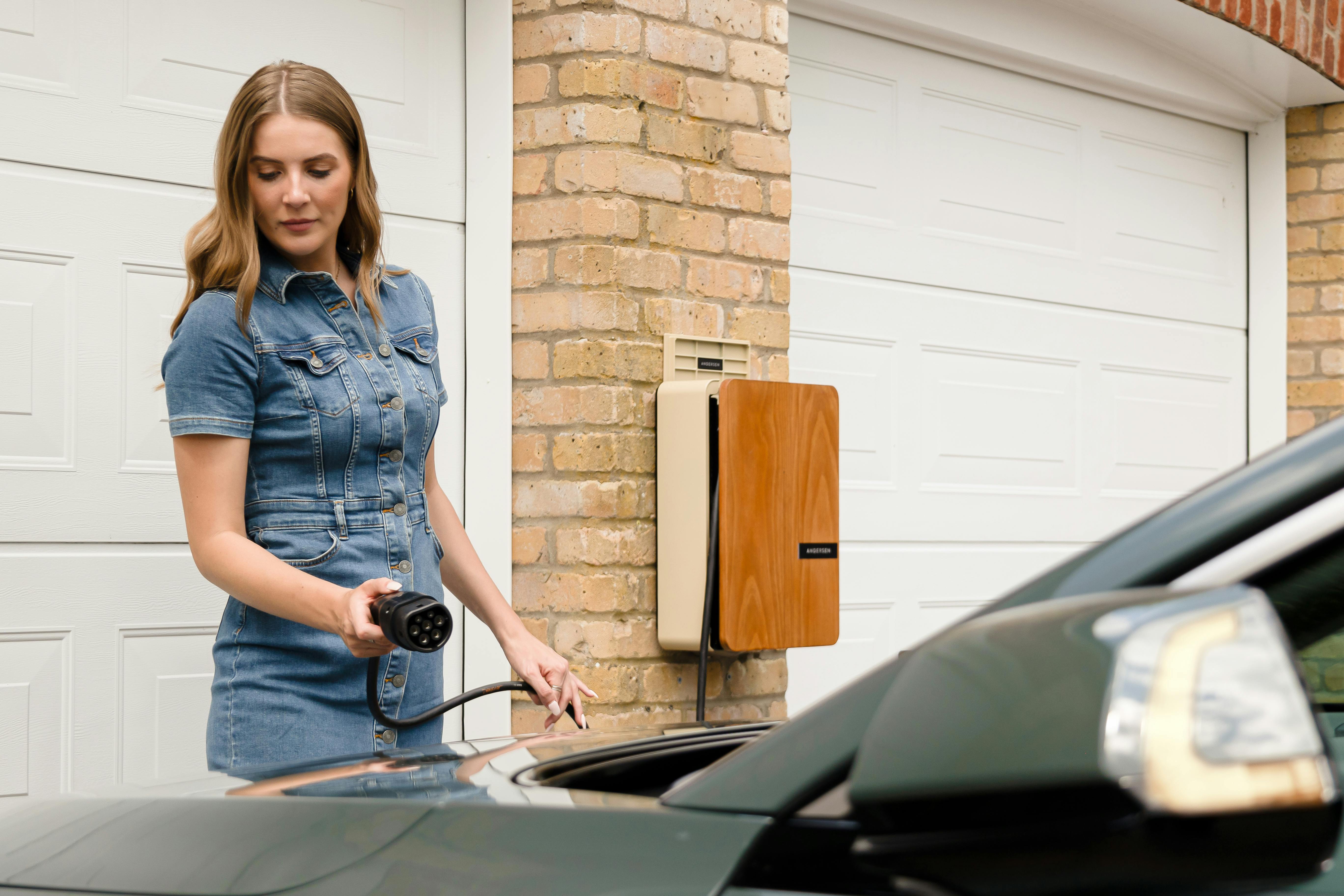 Charging an Electric Car at Home: Practical Alternatives Without a Wallbox