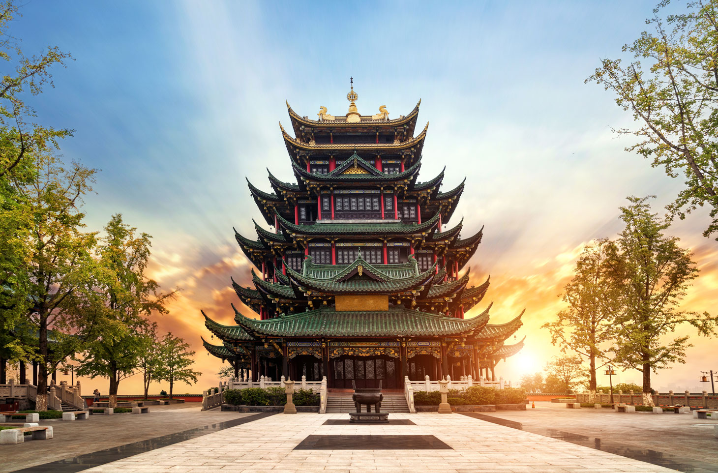 10 Reasons You Should Drop Everything and Move to China in 2020