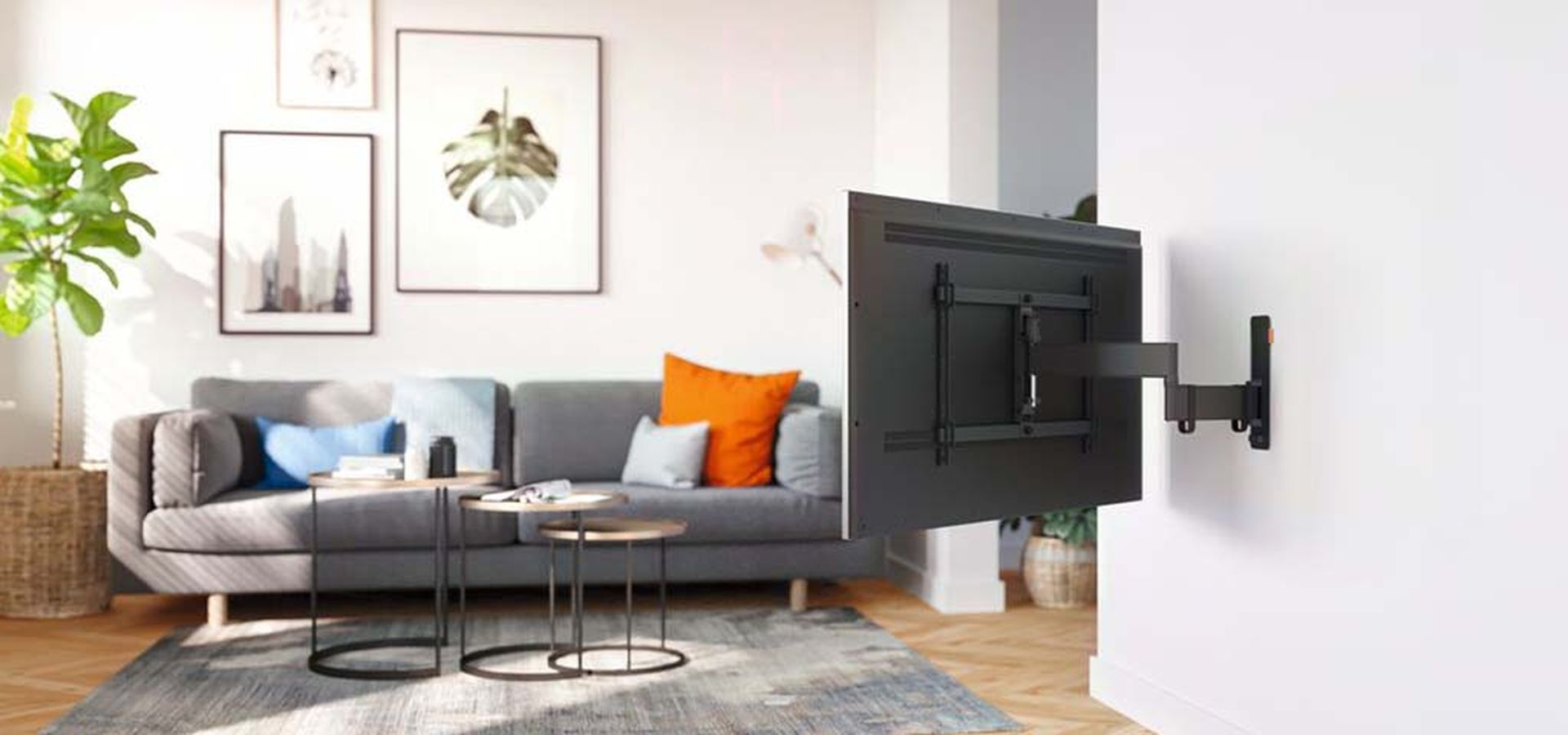 Maximum turning angle of full-motion TV wall mounts: how it works