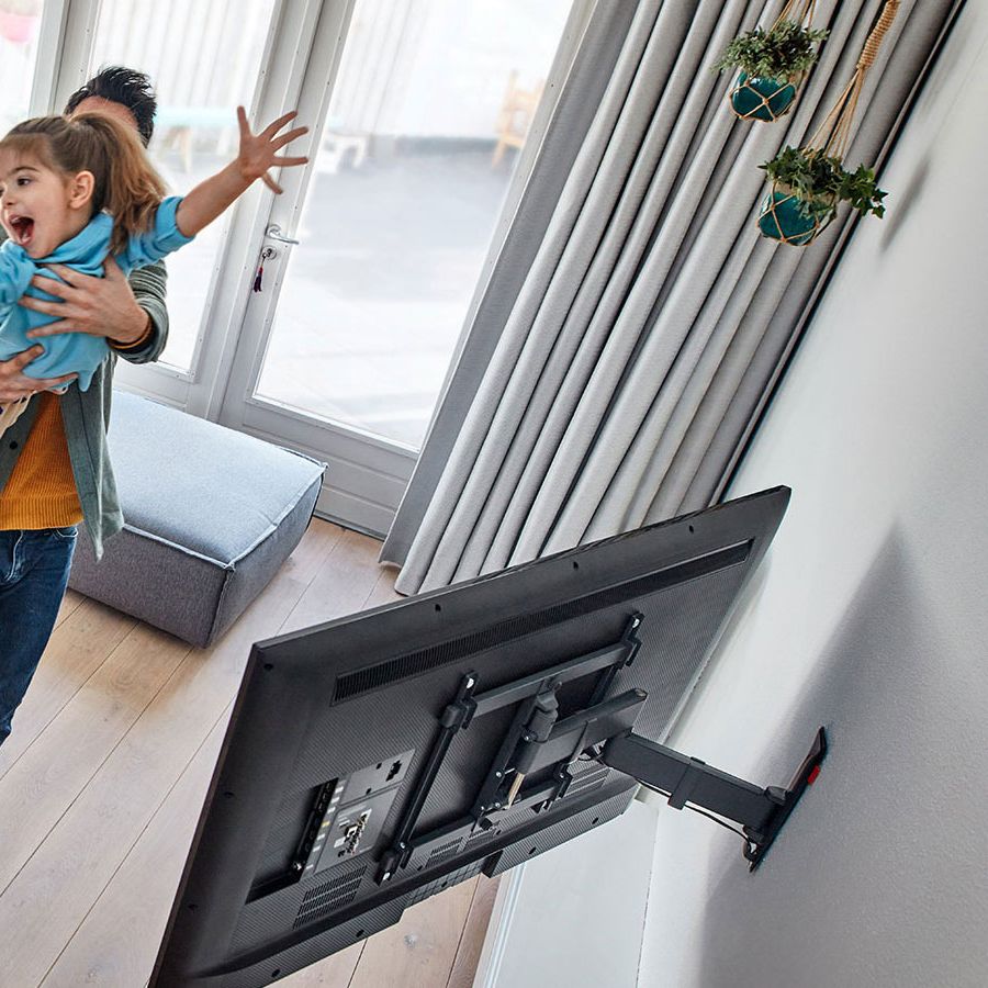 Tips for best posture watching TV | Vogel's