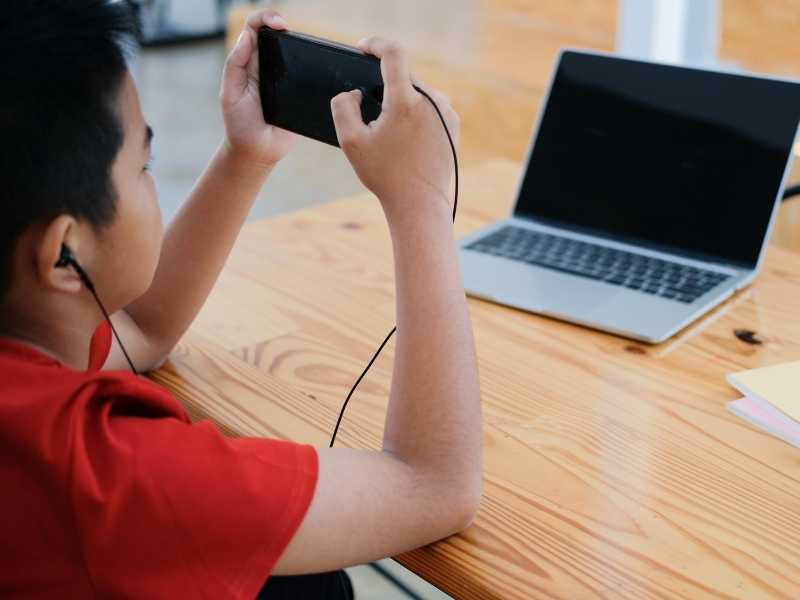 Can Online Games Do Your Child Any Good?