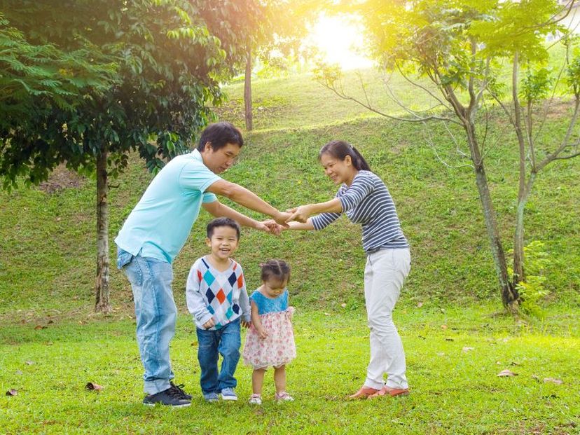 Rediscovering Fun: 7 Bonding Activities With The Family