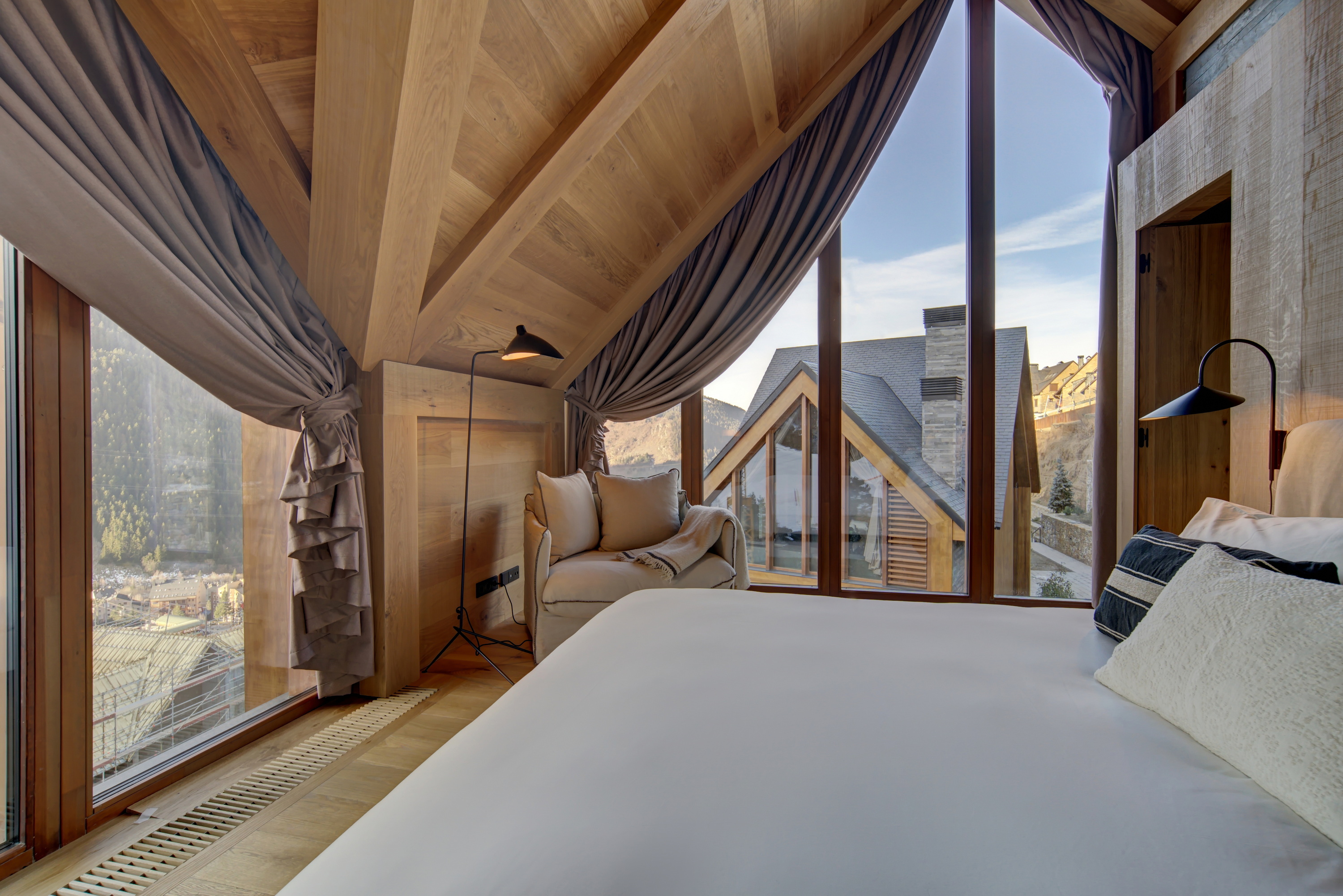 Rent Chalet Timok in Baqueira