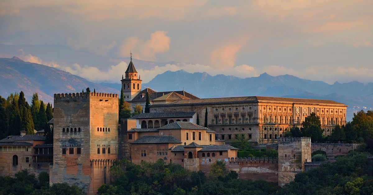 Arabic Influences in Spain and Portugal: The Art and Architecture Islam ...