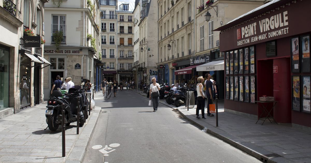 Money in France: a guide for travellers | Faraway Worlds