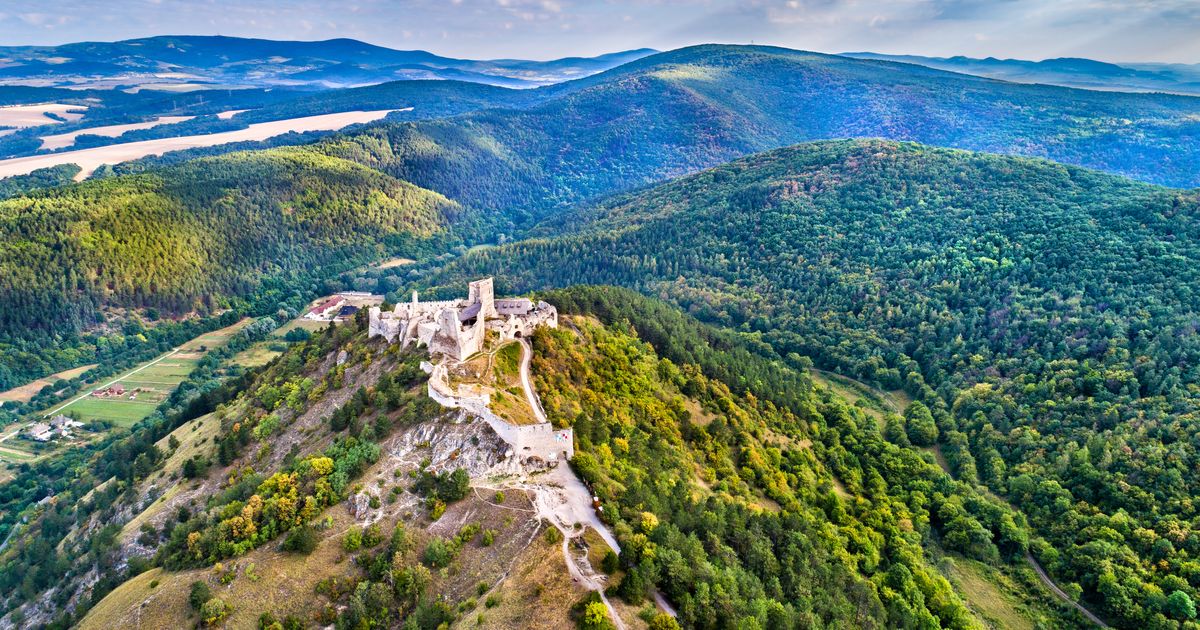 Čachtice Castle: home of the Slovak vampire | Faraway Worlds