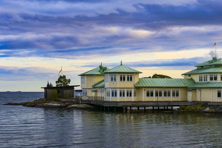 Incredible cold baths in Sweden | Faraway Worlds