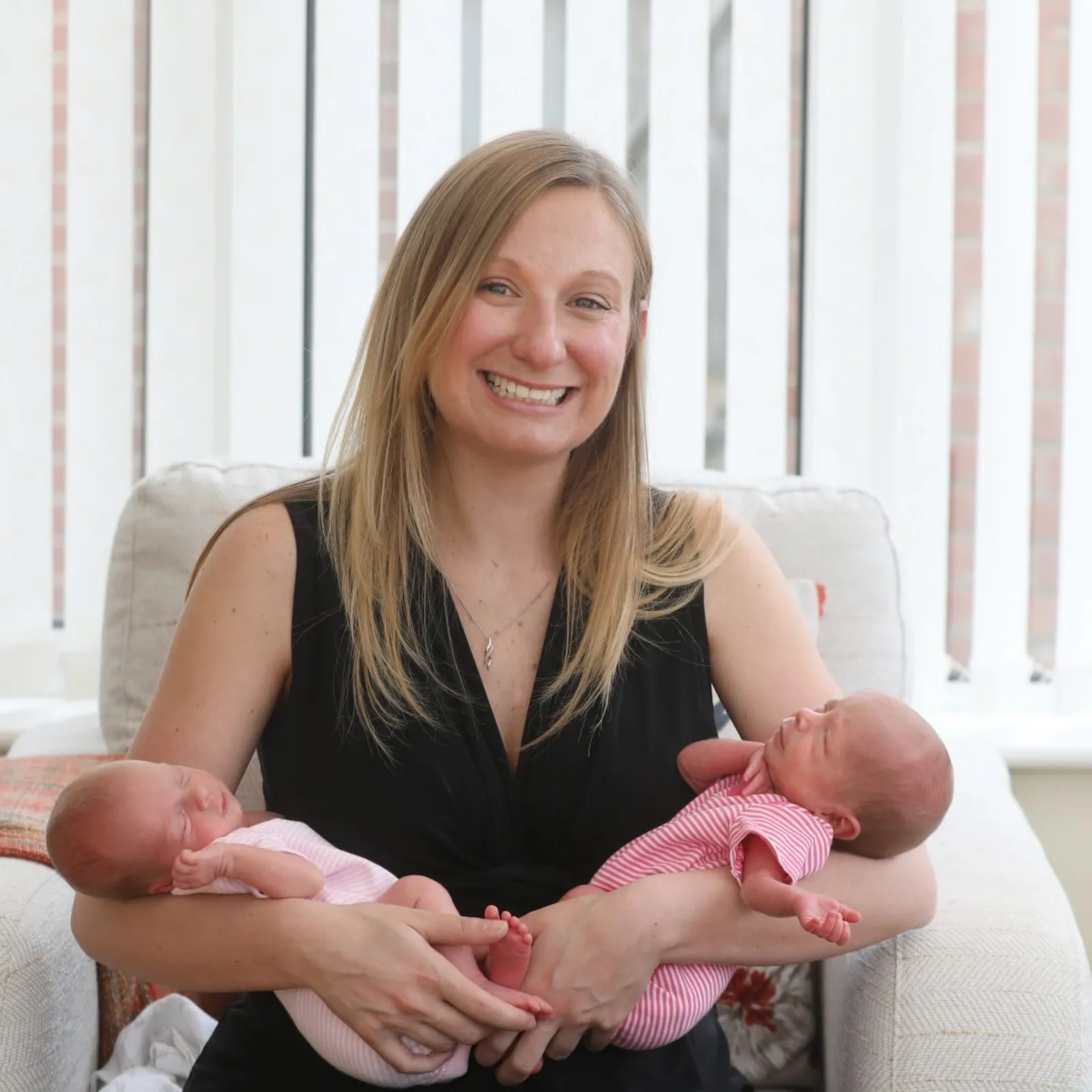 Gemma and babies Amelie & Madison - Simply Fertility | TFP