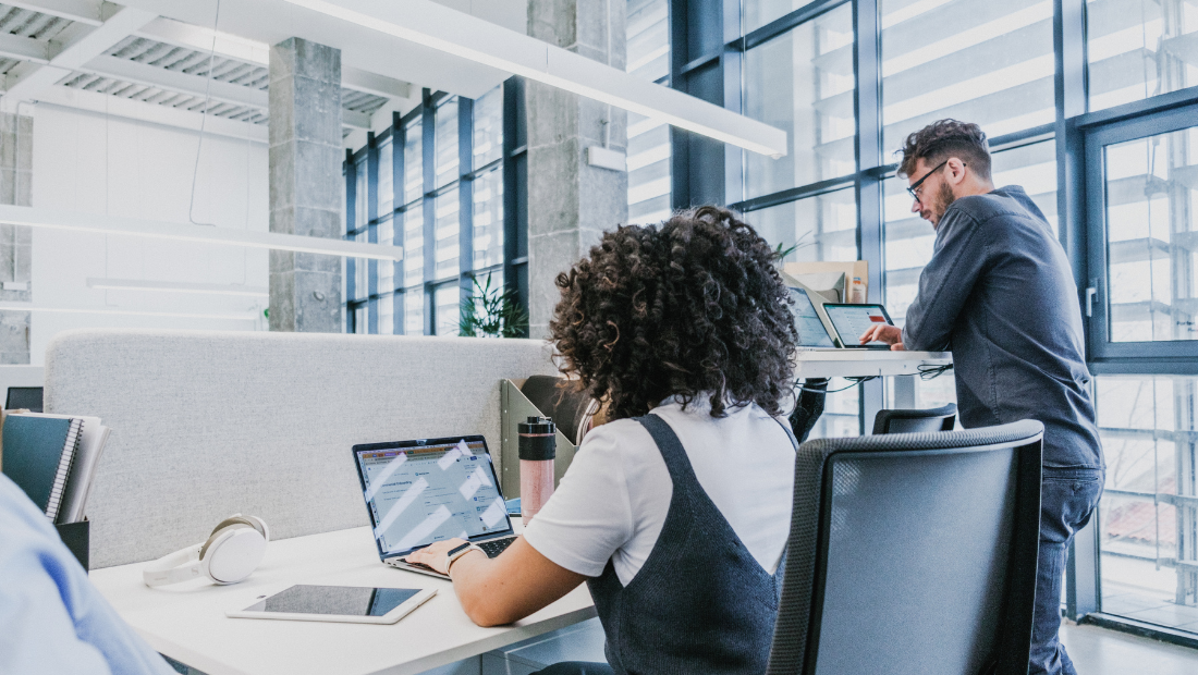 The effective guide to project management in banking: Best practices ...