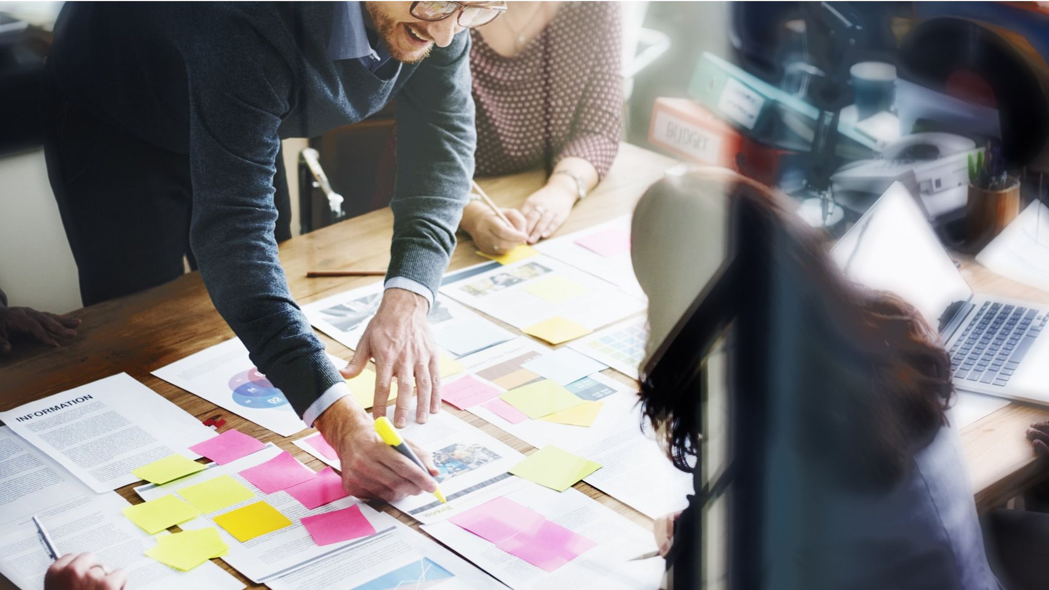 Understanding project deliverables: A complete breakdown with examples